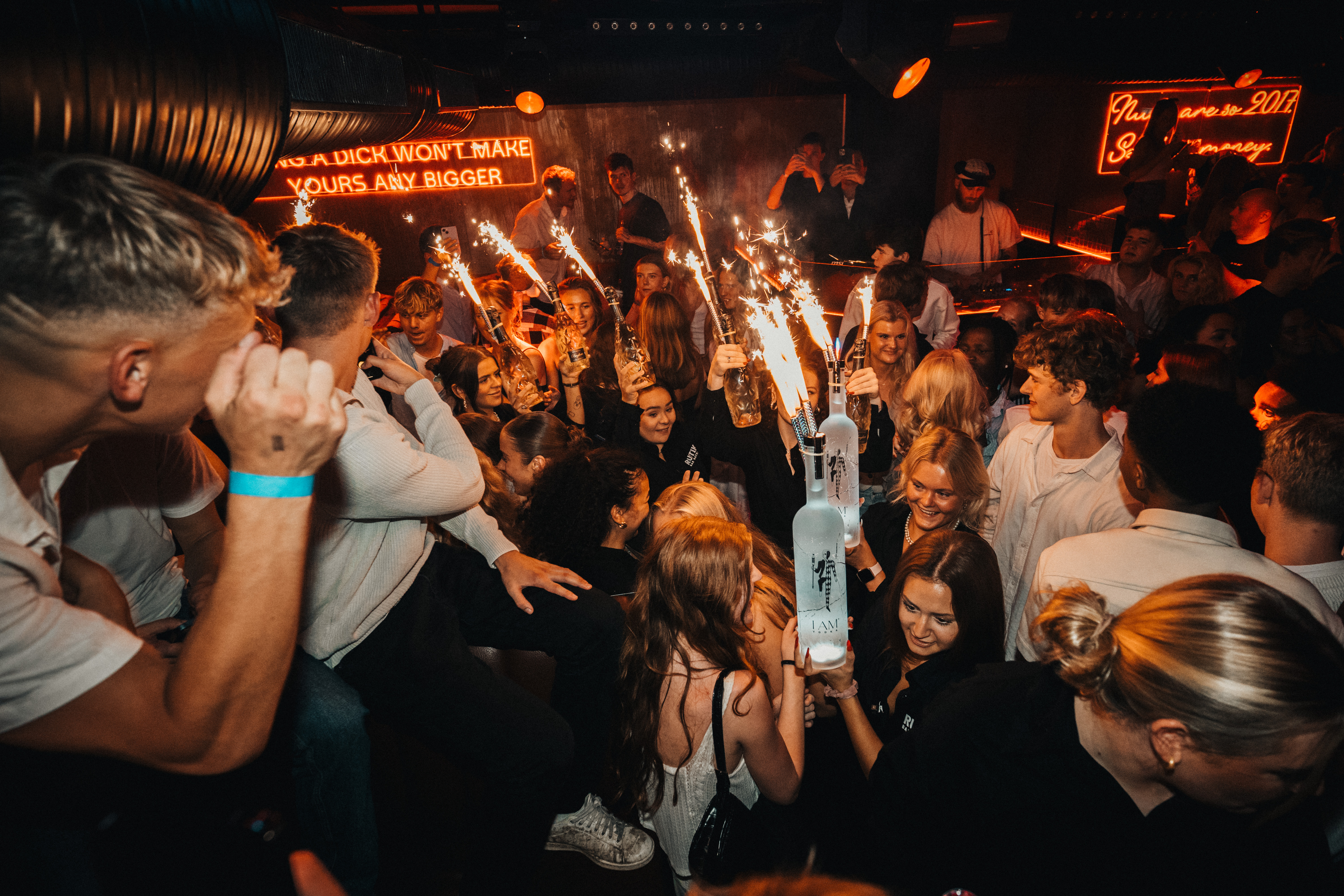 Rustik Bar & Natklub Aarhus